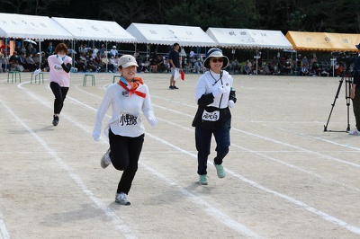 橘公民館 / R05年度（2023） / 20231001_橘町民体育大会 / 14_女子ケツ圧測定